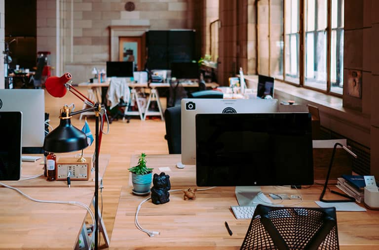 How to Improve Your Work Efficiency With Office Equipment