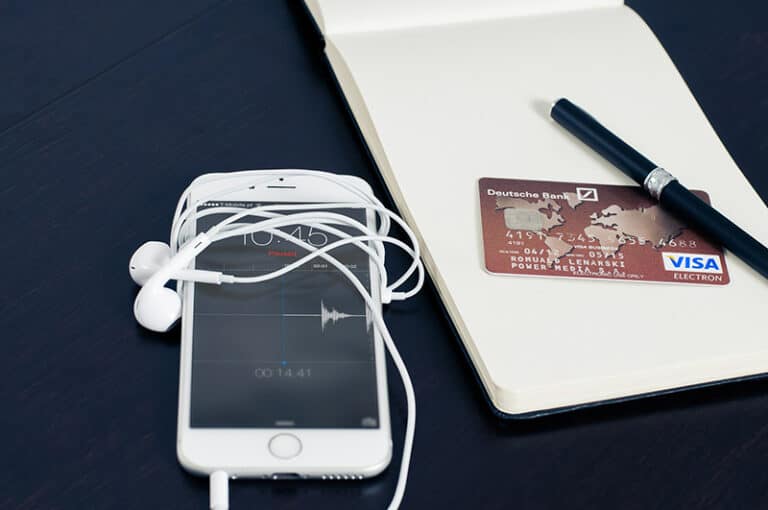 Essential Features for a Successful Mobile Banking App - Business ...