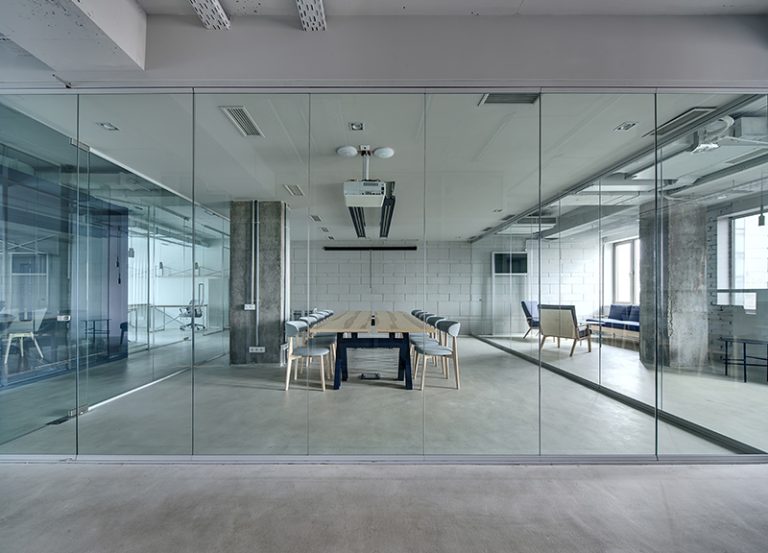 Operable Glass Wall for Your Office: How to Create an Open and Inviting ...